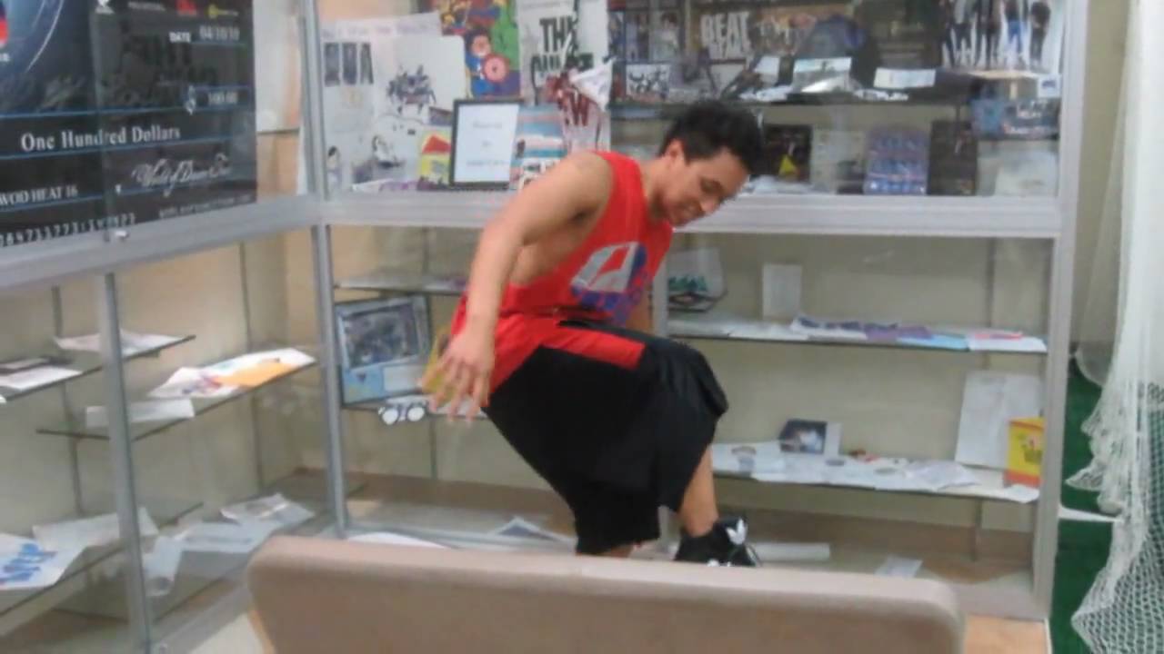 Chair Improv - YouTube