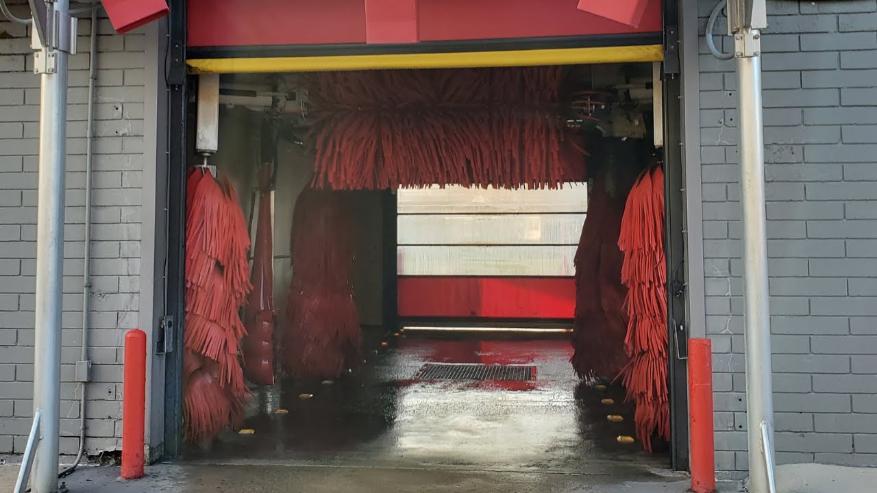 Belanger FreeStyler at Auto Spa Car Wash (Inside view) - YouTube