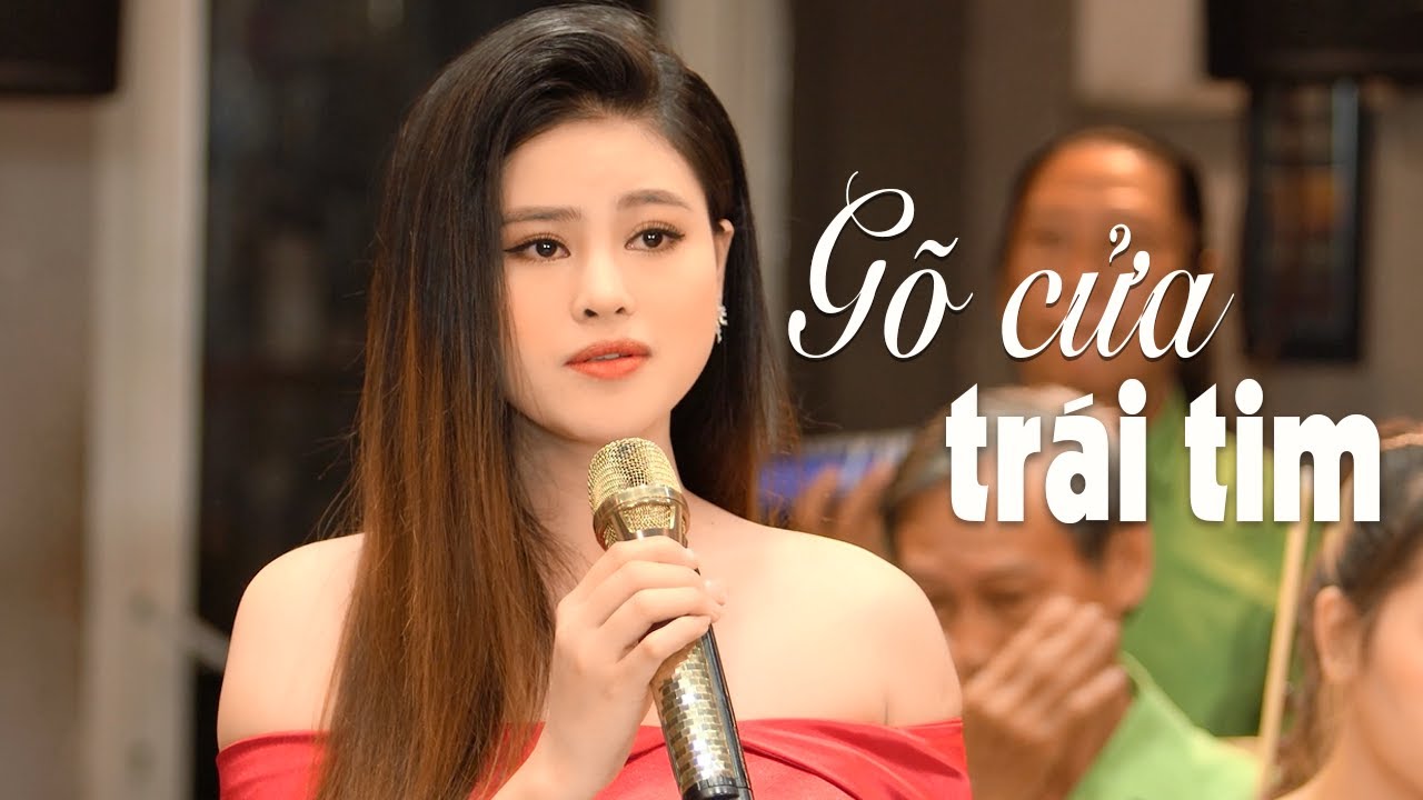 Ca sĩ trẻ xinh đẹp có giọng hát Bolero ngọt ngào | Gõ Cửa Trái Tim - Mỹ ...