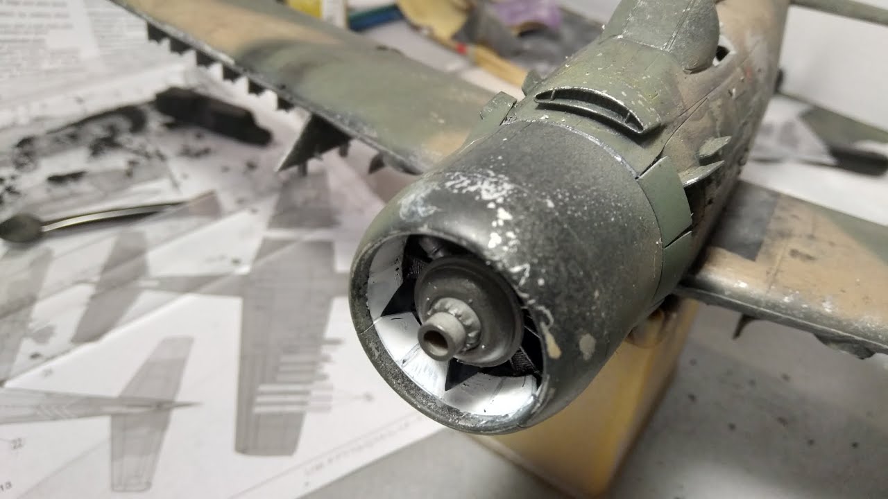 Engine and engine cowl assembly - YouTube