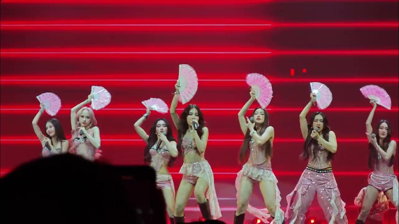 4EVE : Hot 2 Hot @ T-Pop Concert Fest 3 - QSNCC【4K 60FPS】 - YouTube