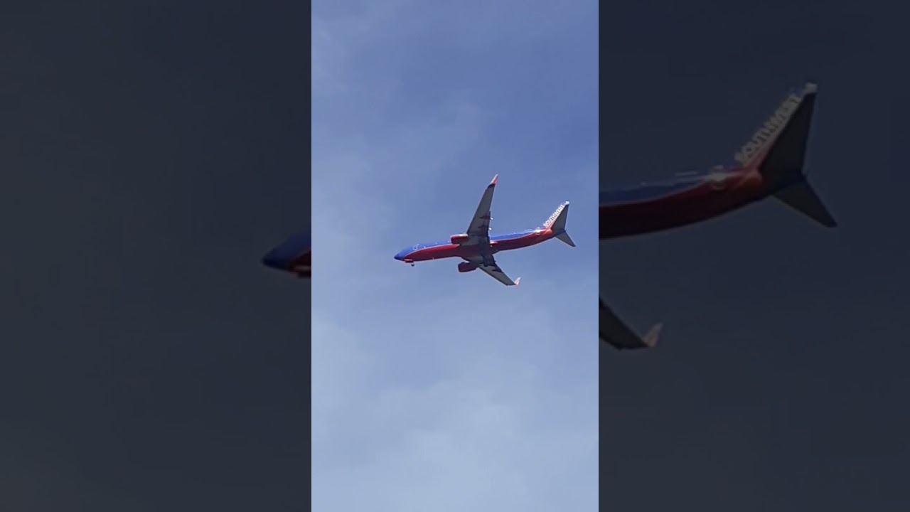 Southwest Boeing 737-8H4 (N8648A) Approaching to Miami from Baltimore ...