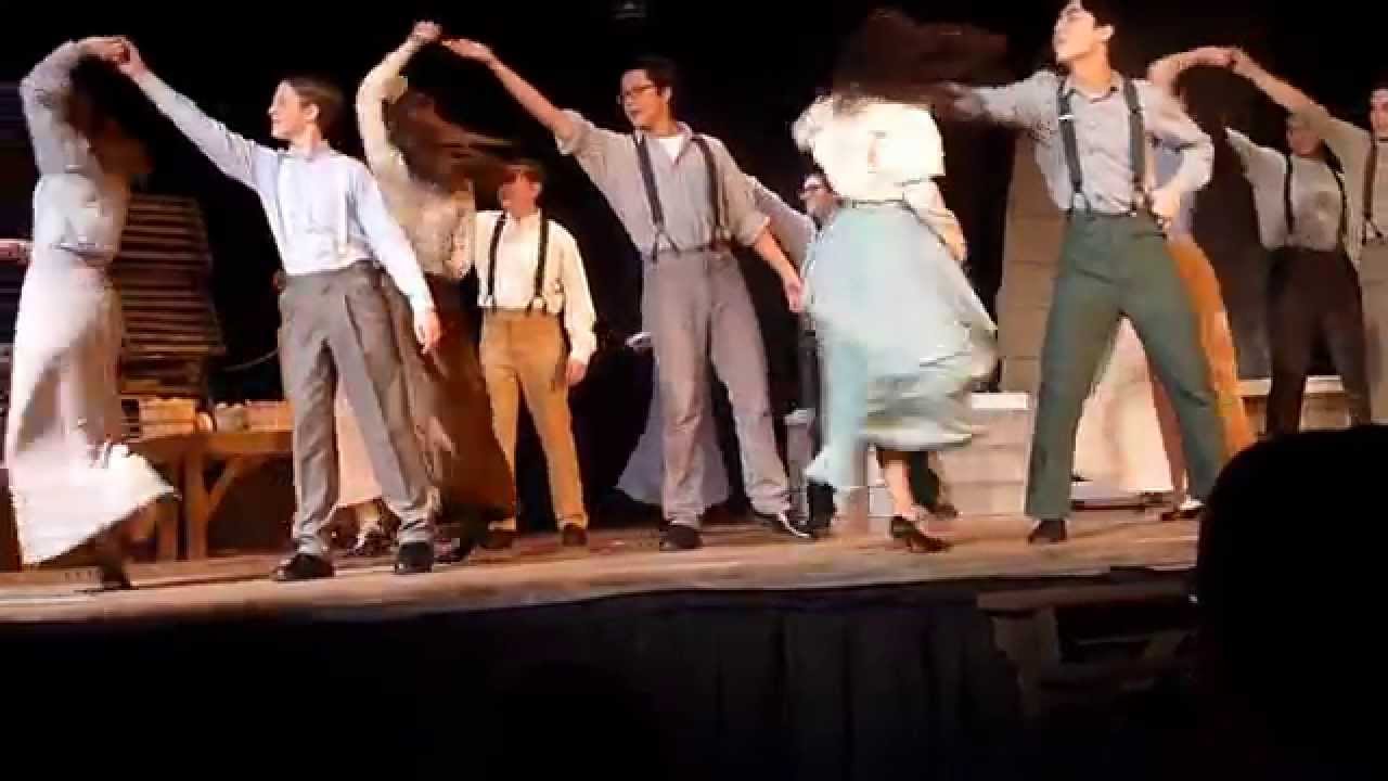 Carousel Hornpipe dance - YouTube