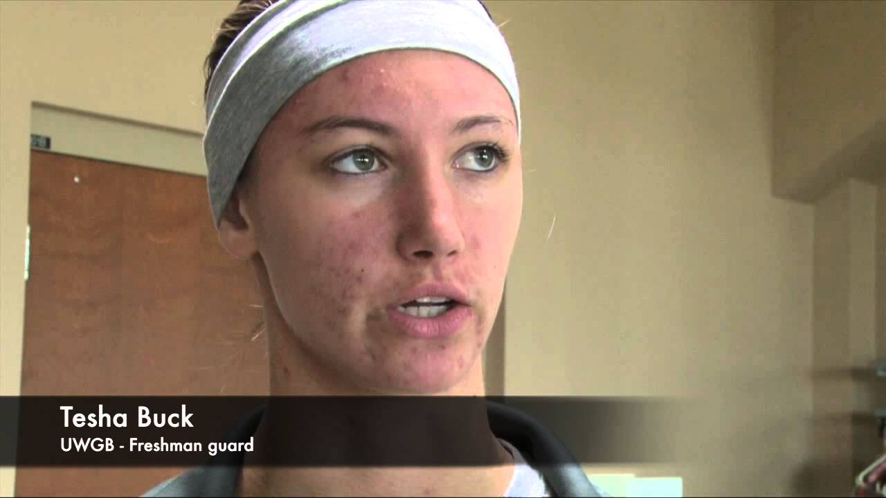 Seeking new talent, UWGB finds it in freshman Tesha Buck - YouTube