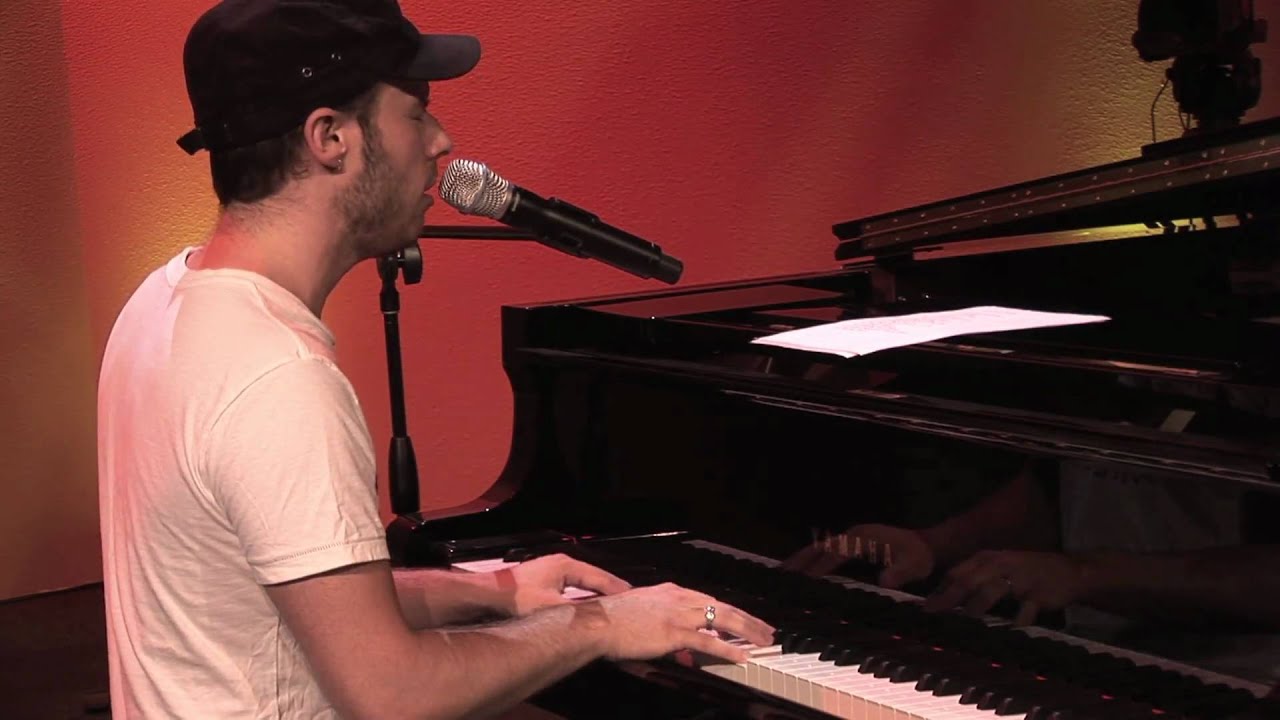 Moving On (Live) - Tom Wehrle - YouTube
