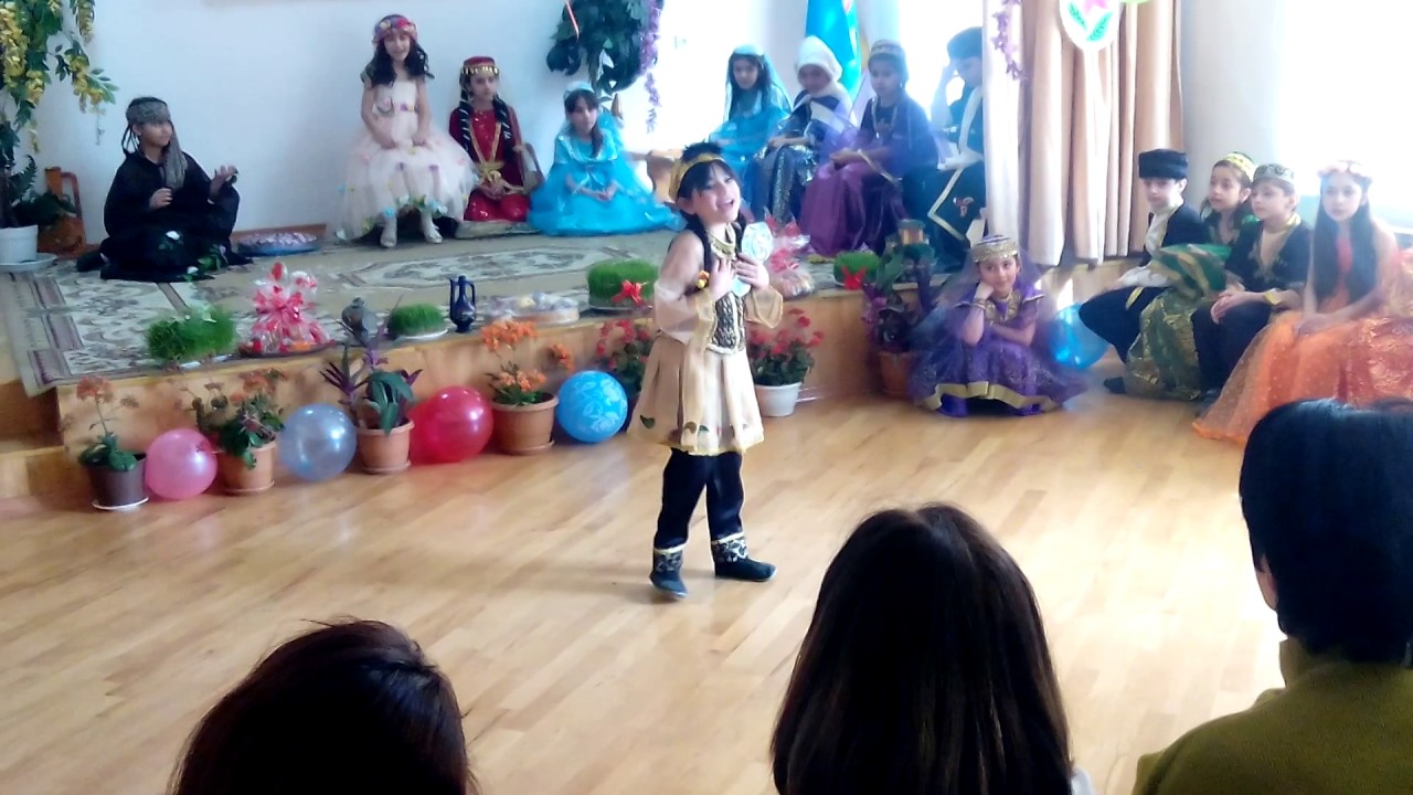 Sebail rayonu 50 sayli tam orta mektebin.il axir cerwenbe tedbiri - YouTube