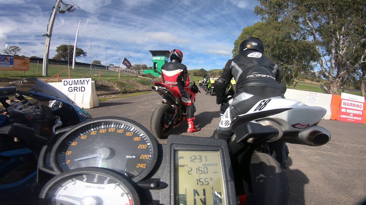Broadford Track Day - Session 2 - Red Group - Part 1 - YouTube