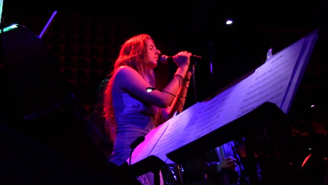 Losers' Lounge - Greta Keating - Carly Simon v Linda Ronstadt - 'Blue ...