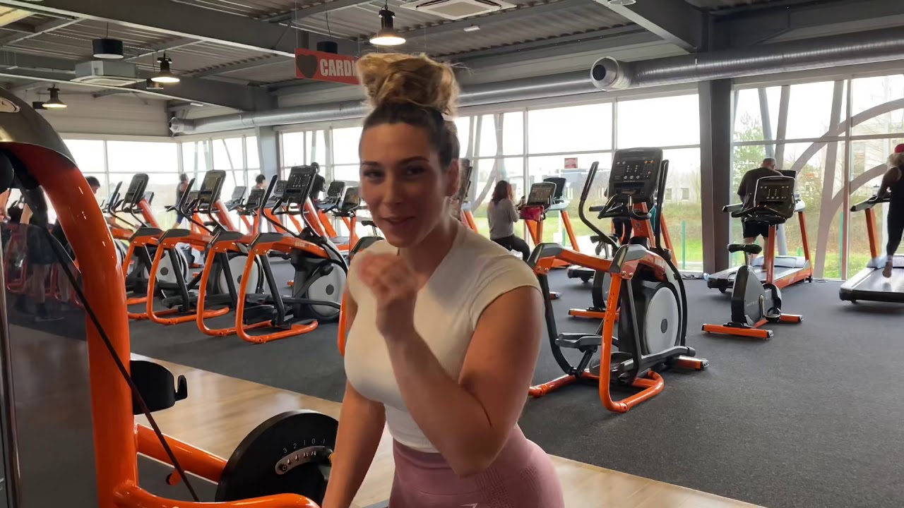 TRAINING GIRLY 👯‍♀️ - YouTube