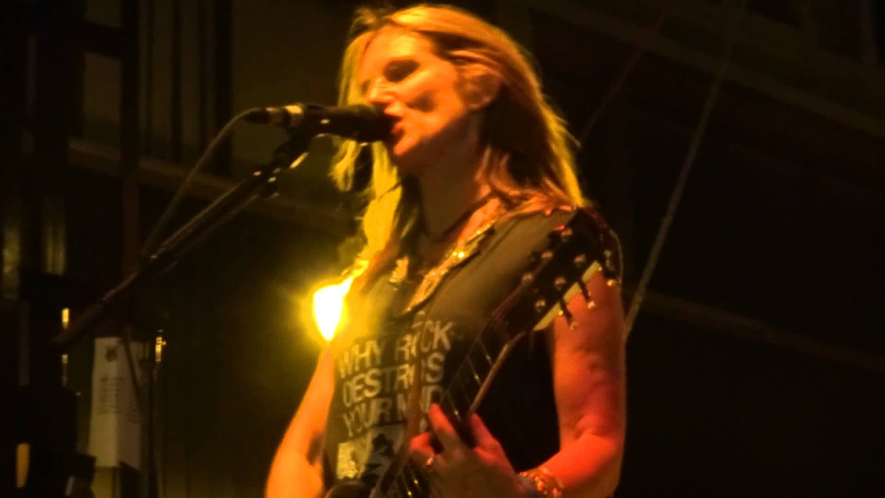 Veruca Salt - Laughing in the Sugar Bowl, Live at Wicker Park Fest ...