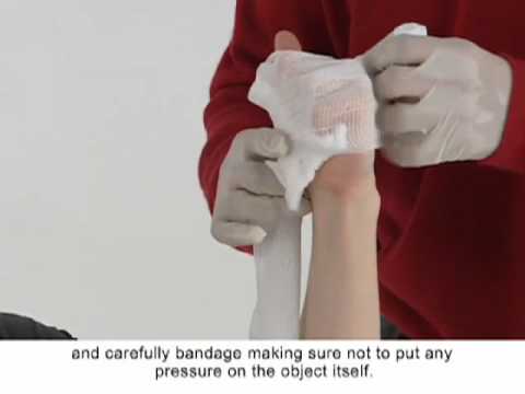Red Cross First aid - Dealing with bleeding .flv - YouTube