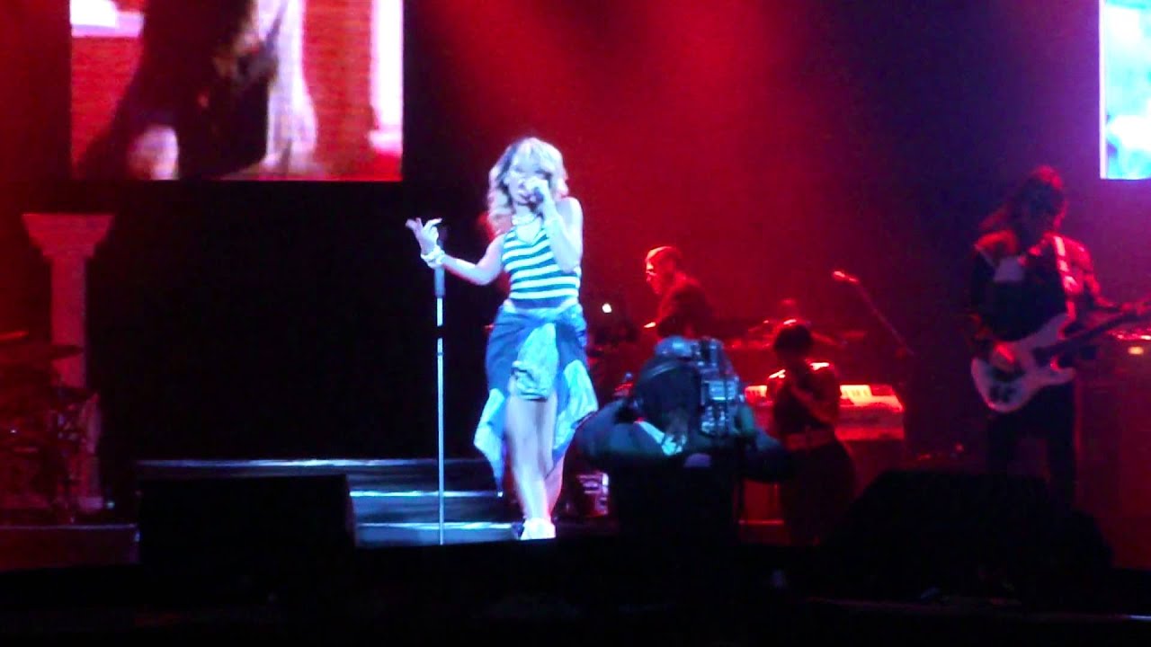 Rihanna - Rockstar 101, POLAND, 7.07.2013, GDYNIA-KOSAKOWO HD - YouTube