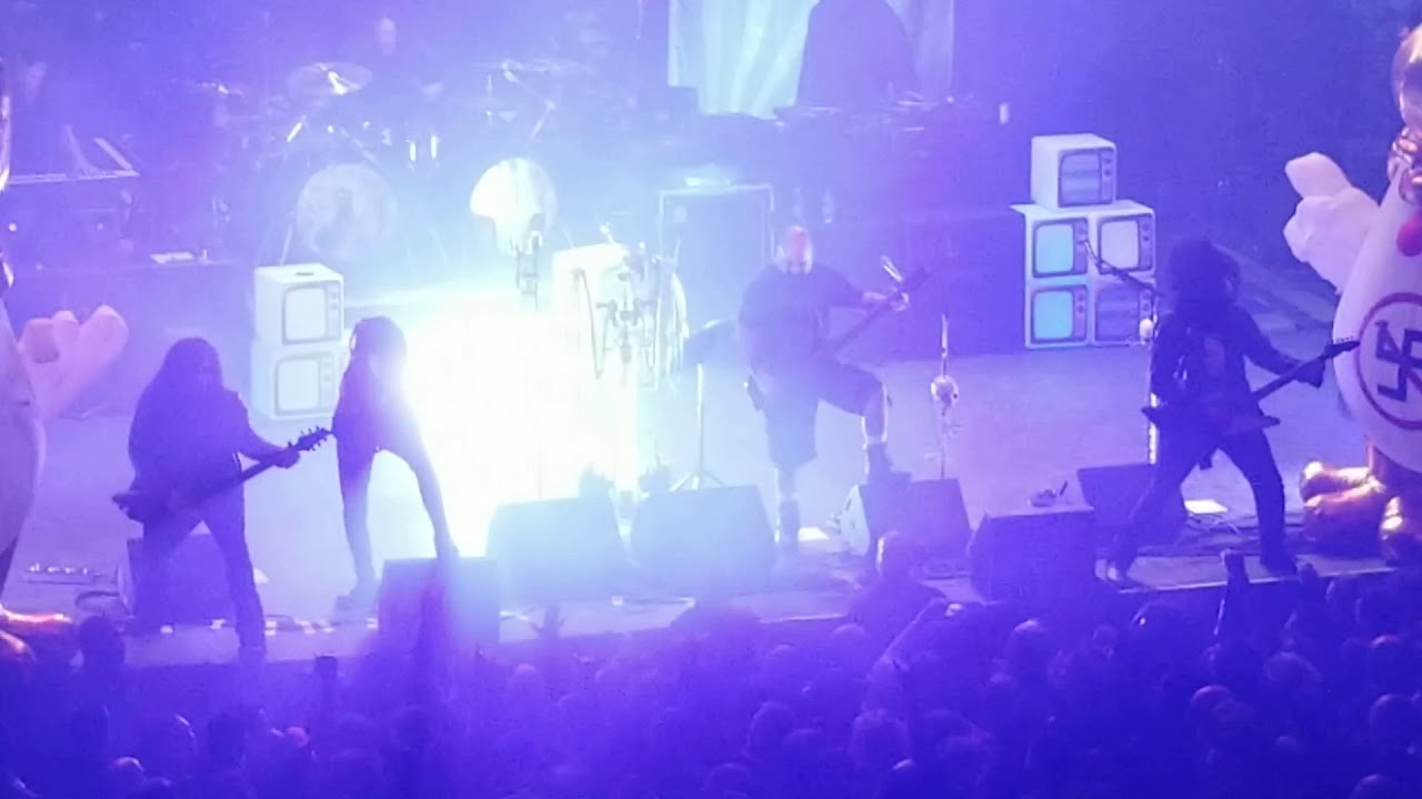 Ministry - Thieves ( live MTelus April 15th 2018 ) * potato quality ...