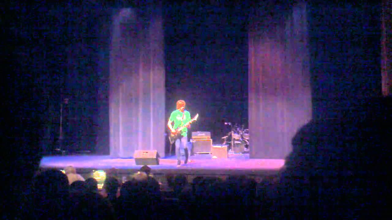 talent show guitar solo - YouTube