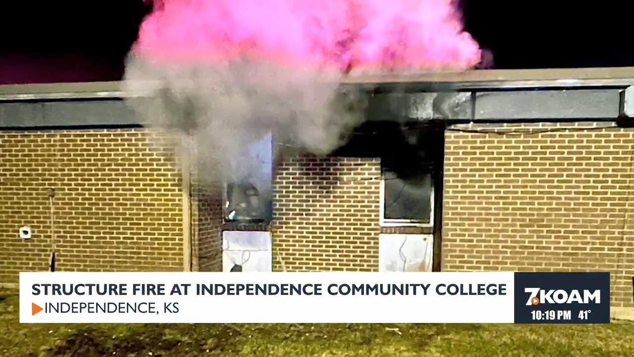 Community college in Independence, KS catches fire - YouTube