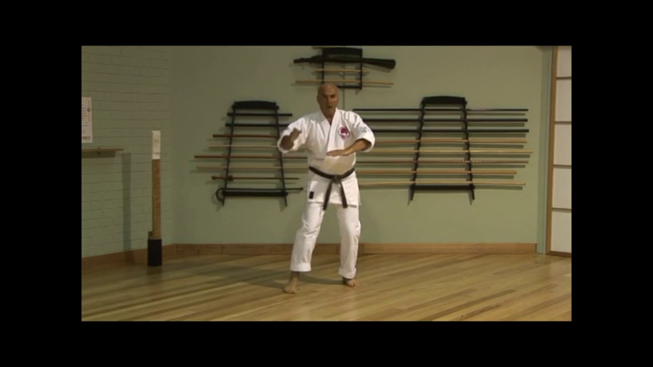 Goju Kensha Tensho Kata - YouTube
