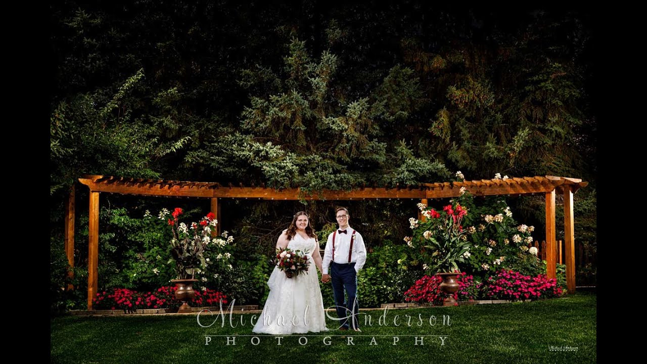Lake Elmo Event Center Wedding Light Painting - YouTube