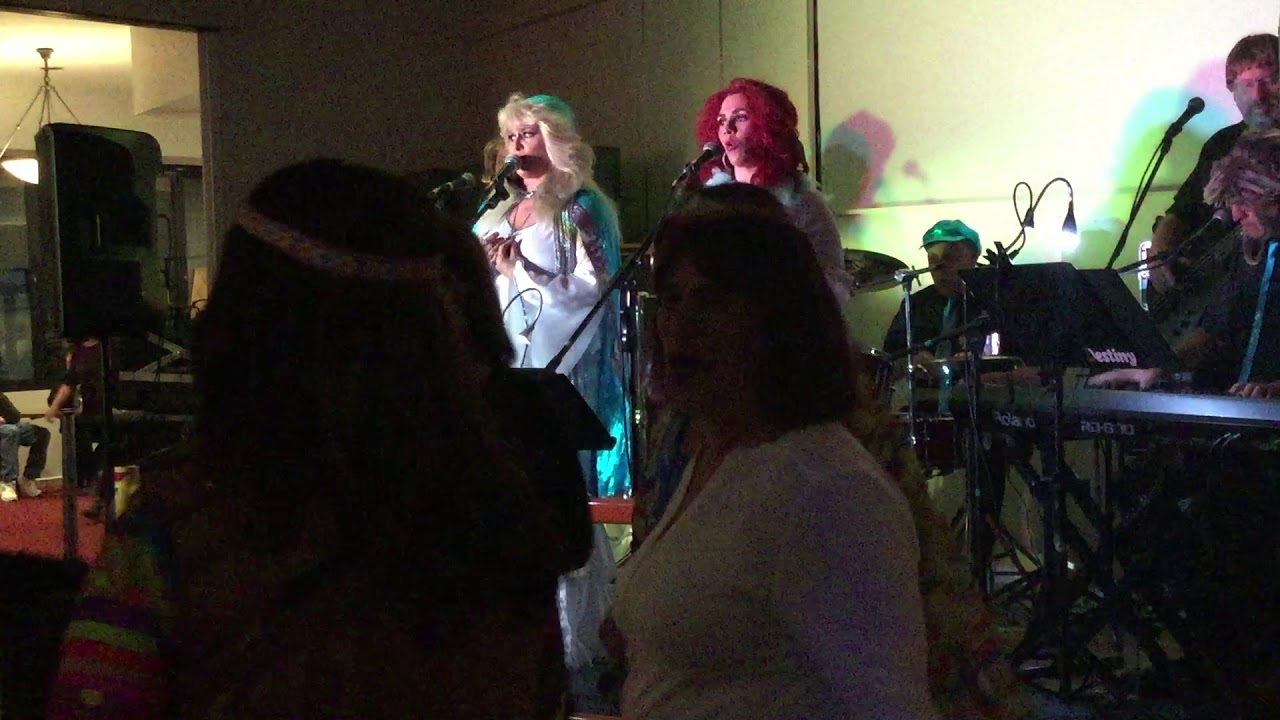 Destiny Band oz: ABBA dancing queen & Mamma Mia - YouTube