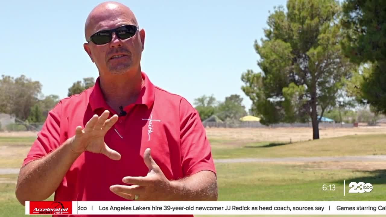 Cal City golf course manager stepping down - YouTube