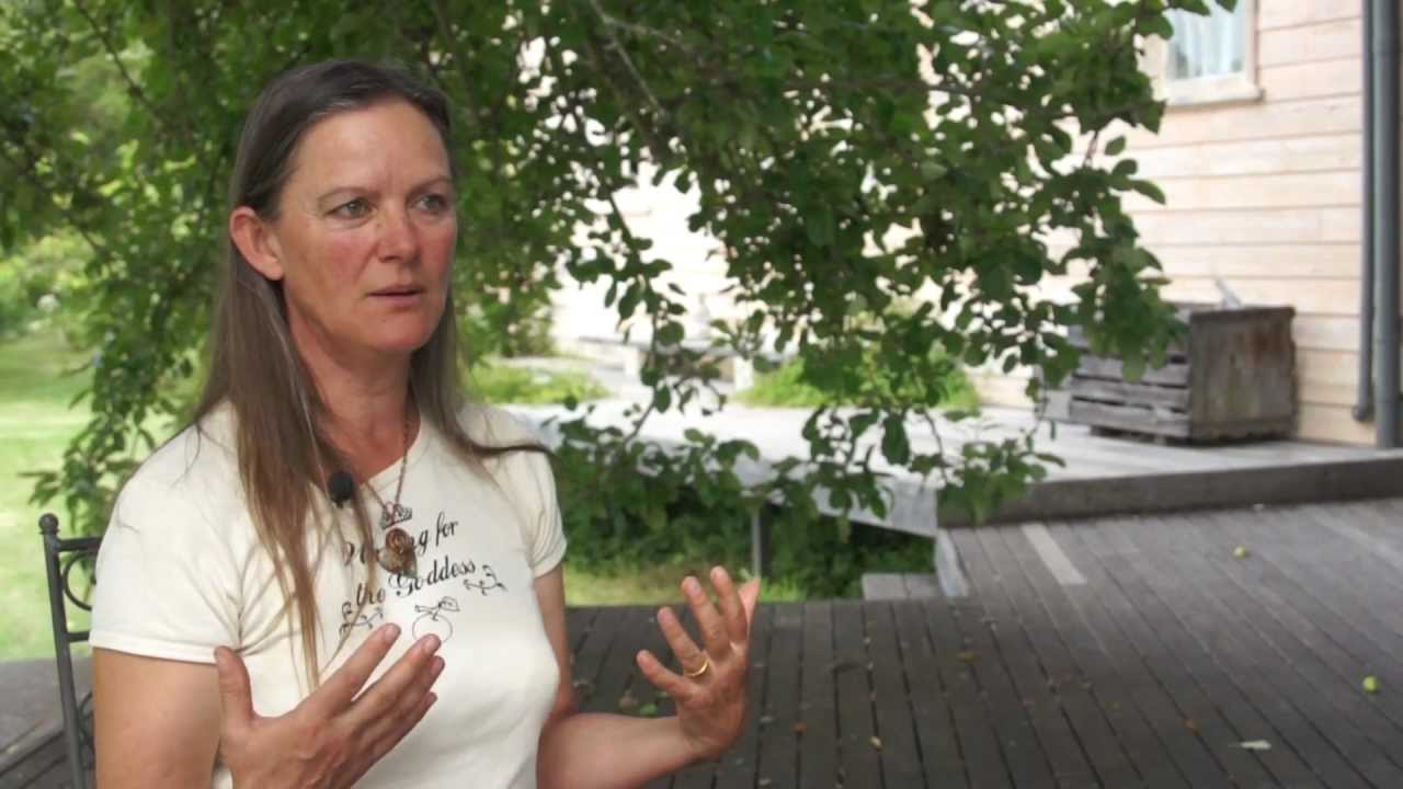 Birth and the Women's Mysteries with Jane Hardwicke Collings - YouTube