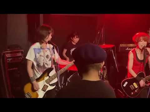Band name is HIROSHIMA song called ”Member” - YouTube