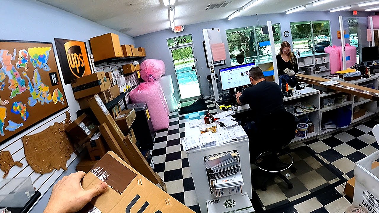 Fedex shipping center. Counter work and packing POV. - YouTube