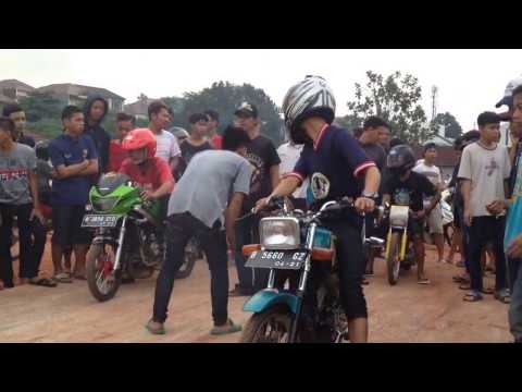 RX king vs Ninja (terjadi gesekan)