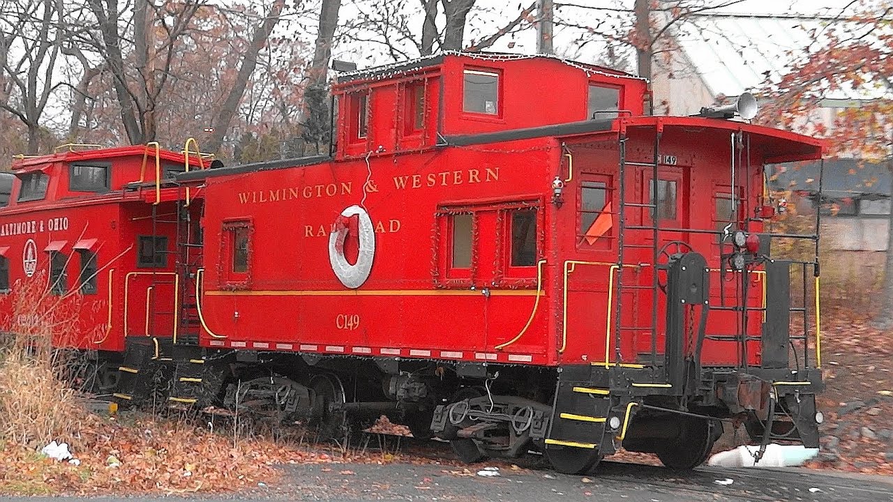 Wilmington & Western Santa Claus Express Christmas Train - YouTube