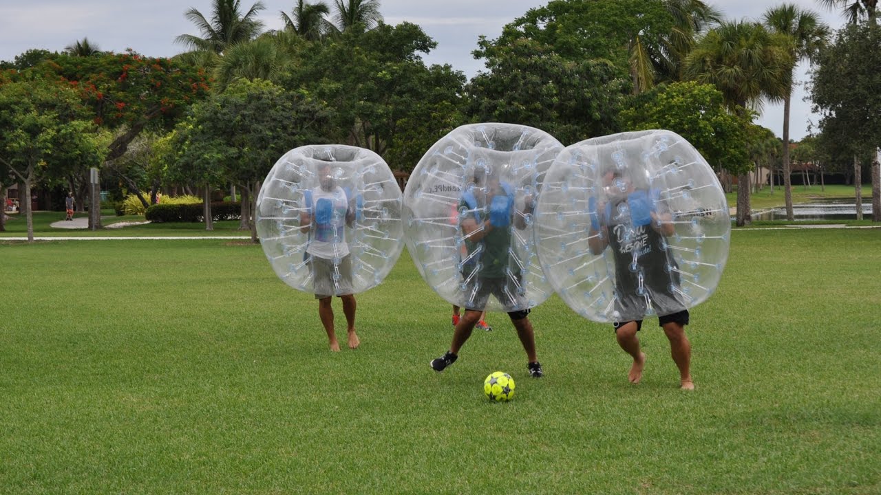 Bubble Soccer - YouTube