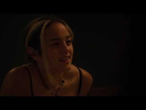 Greta and Riley S01E07 Scenes