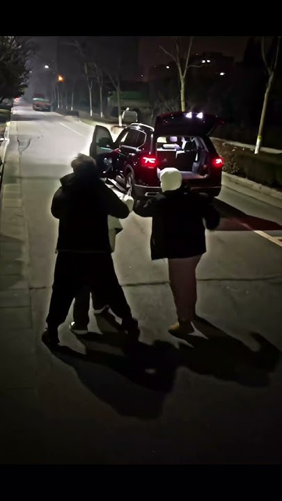 Ladron que roba a ladron - YouTube