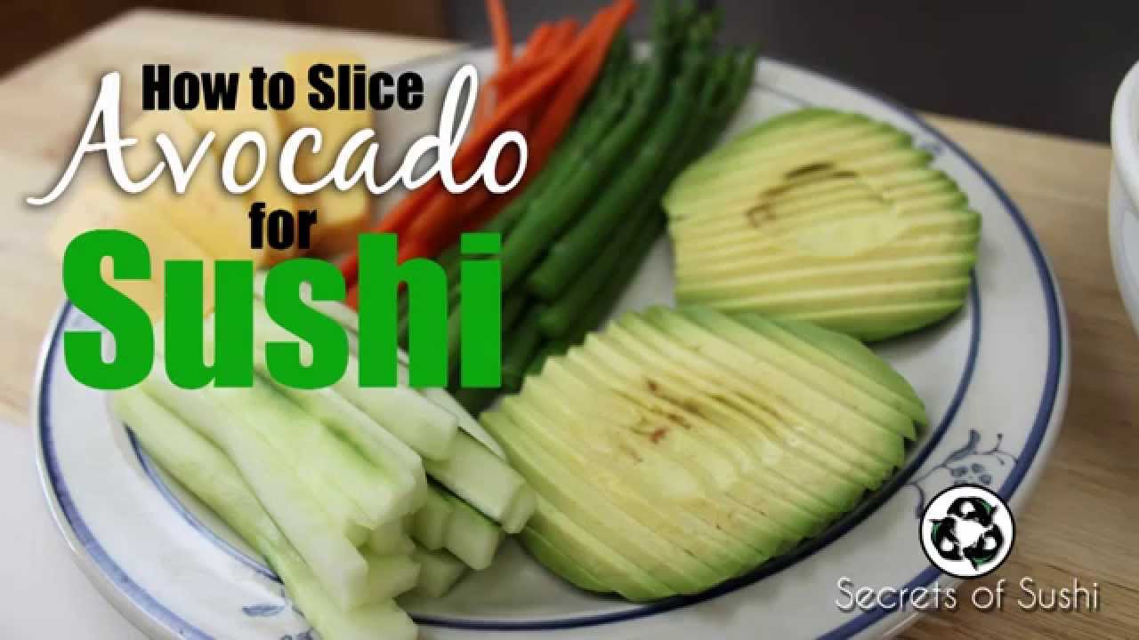 How to Slice Avocado for Sushi - YouTube