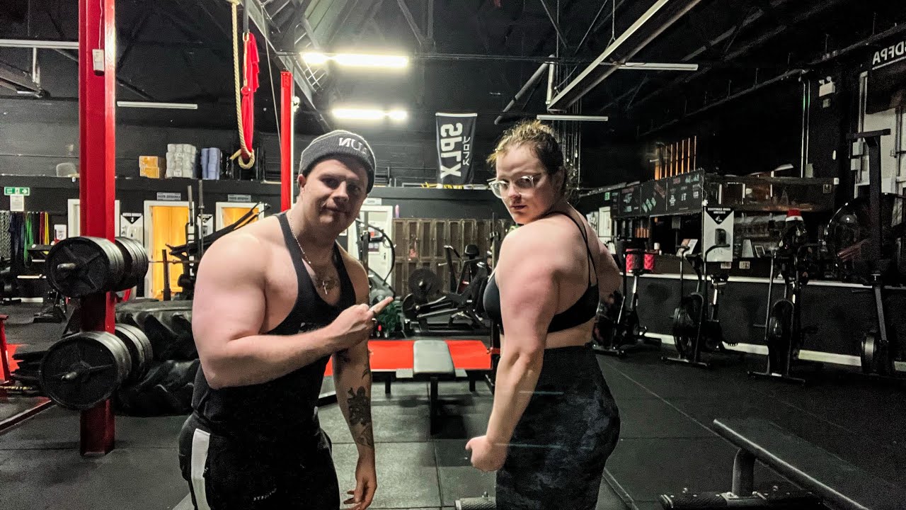 Full Body Day 3 / Bench Focus / Couple’s Training - YouTube