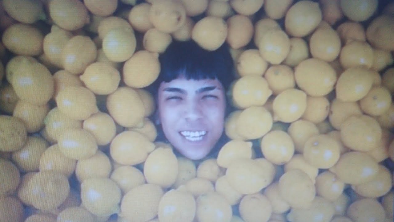 milo j - fruto(music video)prod. bizarrap - YouTube