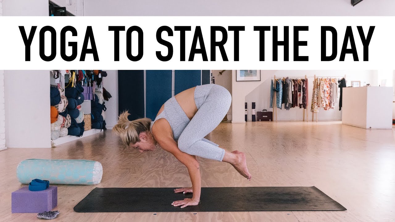 Yoga To Start Your Day | Lola Berry - YouTube