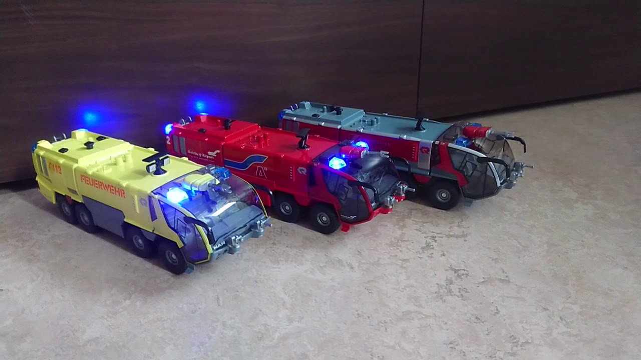 SIKU 2105 Rosenbauer 8x8 Panthers with blue LED:s - YouTube