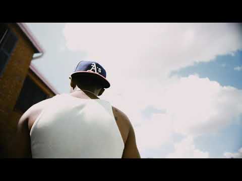 Baby Pooter - War feat. 2G Kaash - YouTube