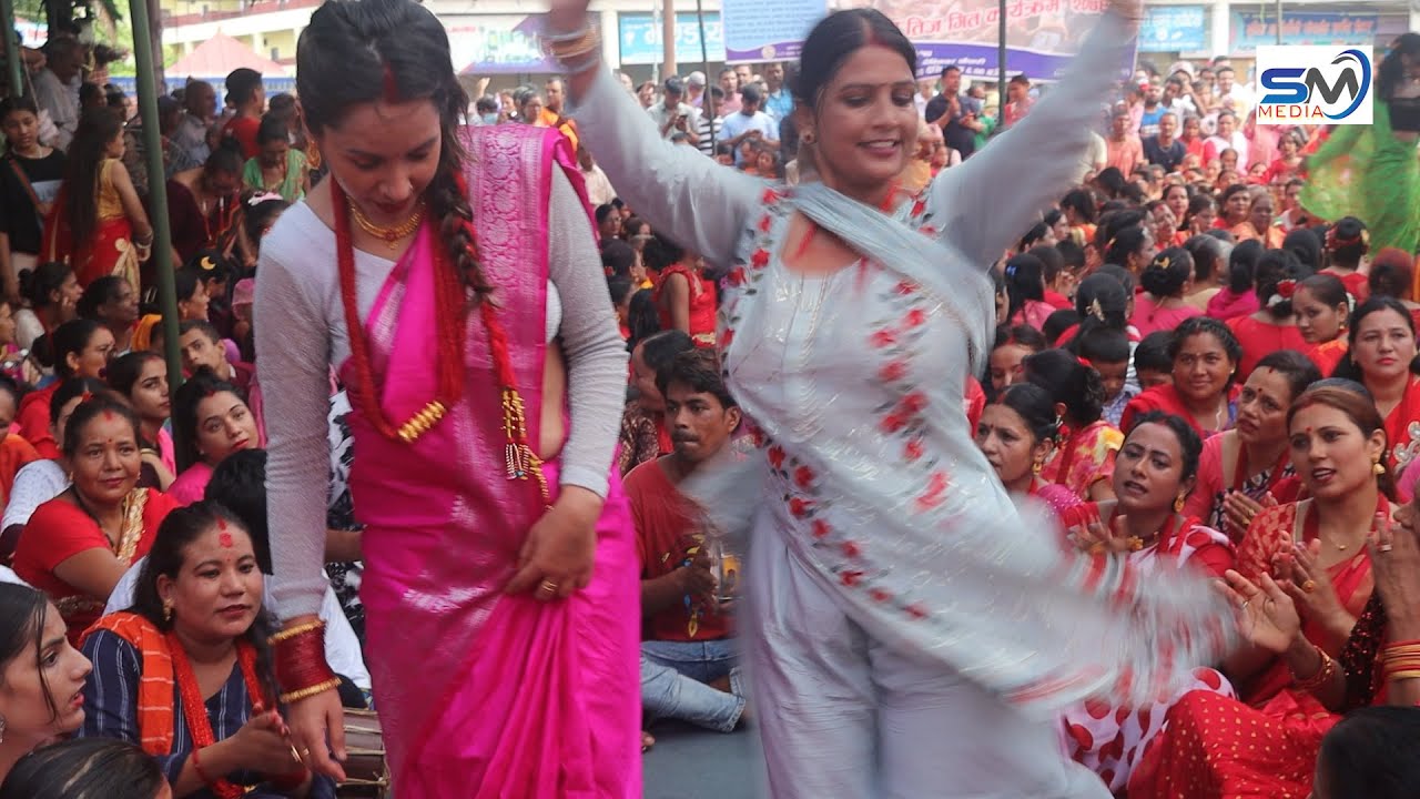 TEEZ TRADITIONAL //बुटवलको देबीनगरमा तिजको मौलीकता जोगाए चेलीबेटीले ...