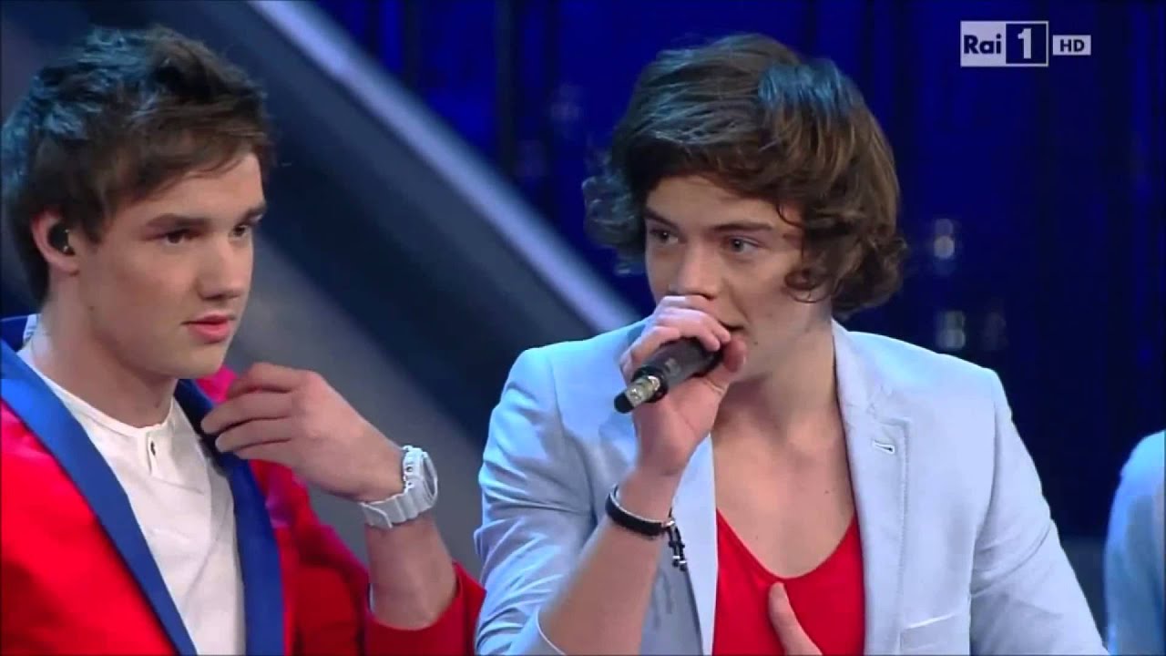 One Direction - Italy - YouTube