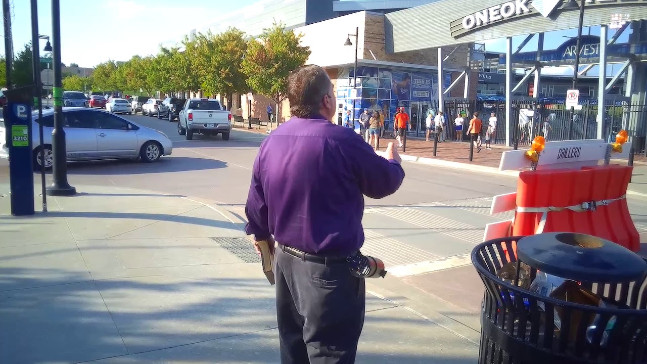 Street preaching about AMERICA repent of your sins - YouTube