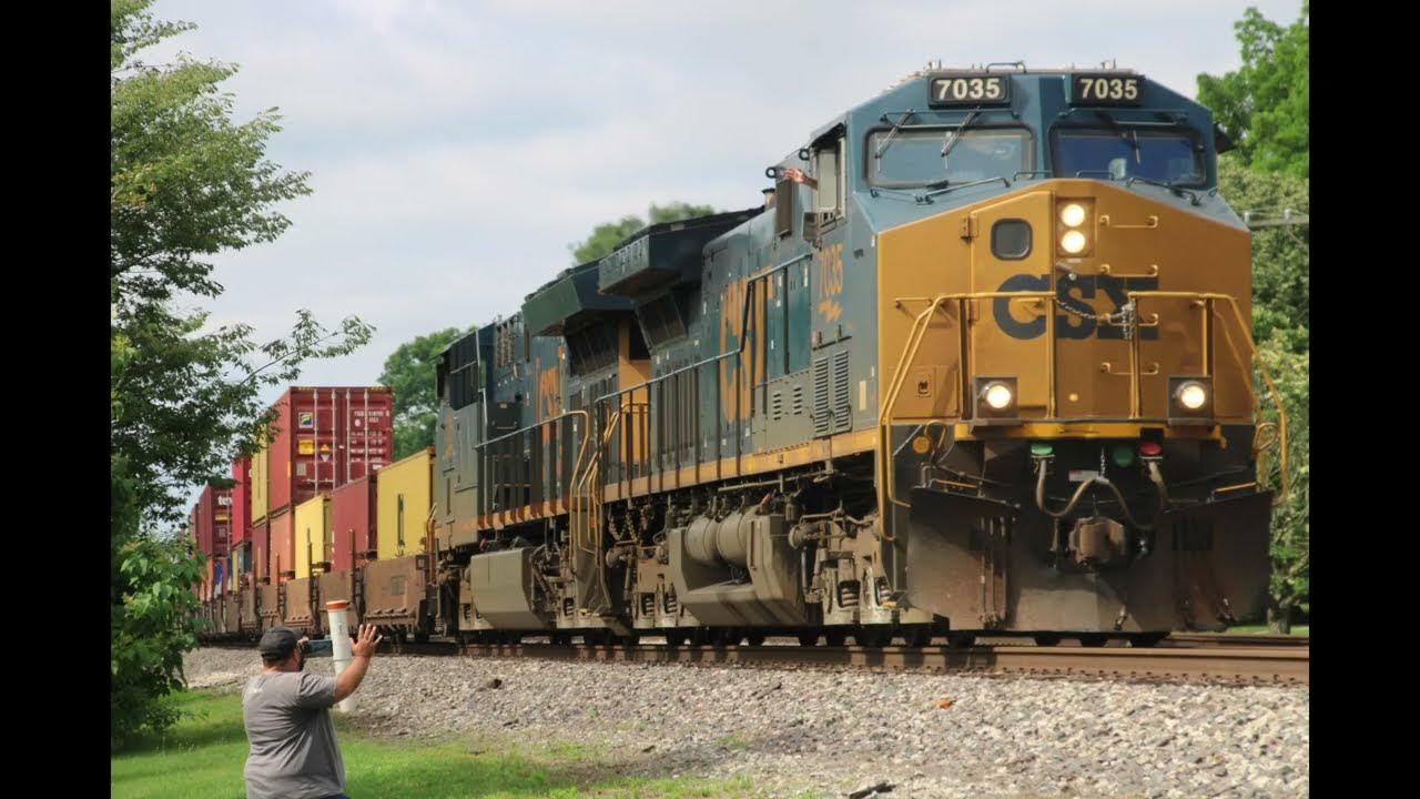 Railfanning Memorial Day with good friends at Glendale Part 2! - YouTube