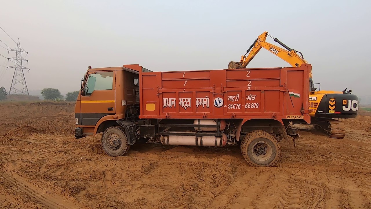 ना खाता ना कमाता इसे कहते हैं खाएगा तो कमाएगा Tata tempo - YouTube