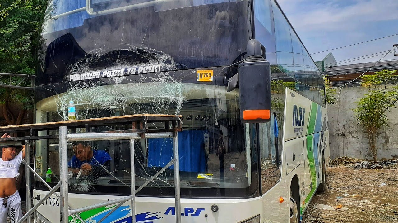 Aksidente sa ALPS terminal - YouTube