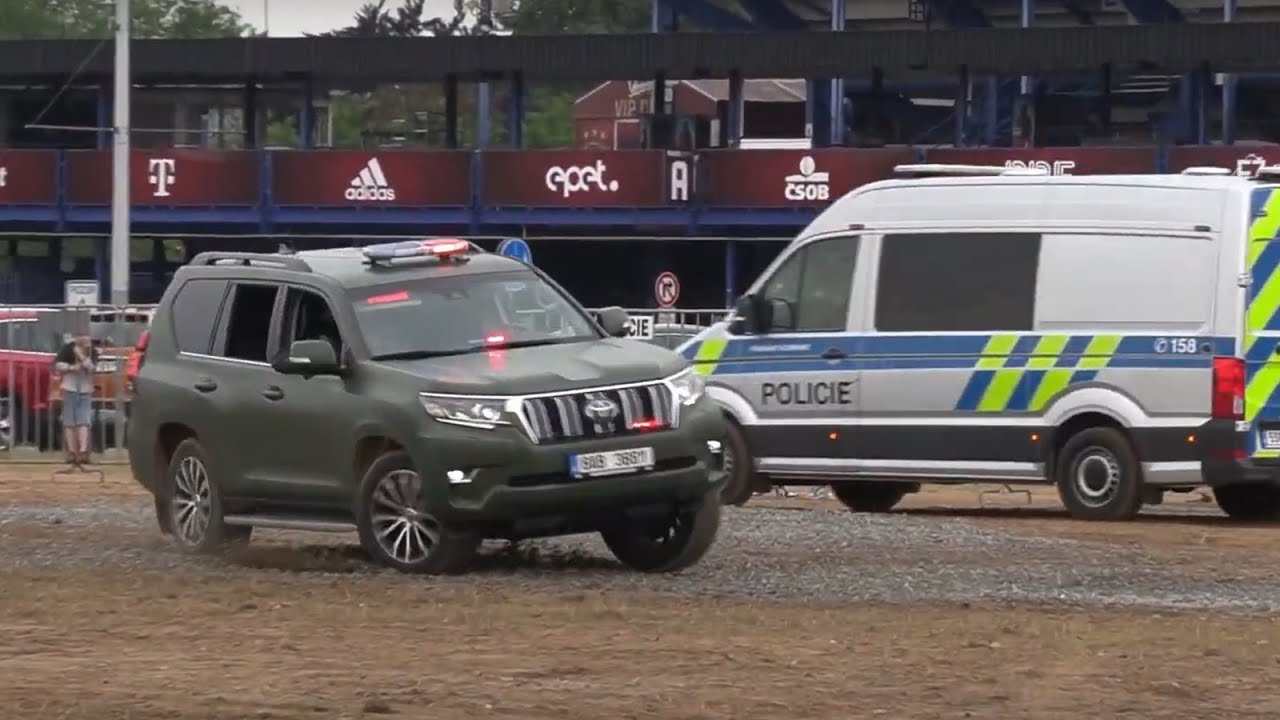 Prague/ Czech State Police Cars, SUVs & Van - (Red & Blue) Lights ...