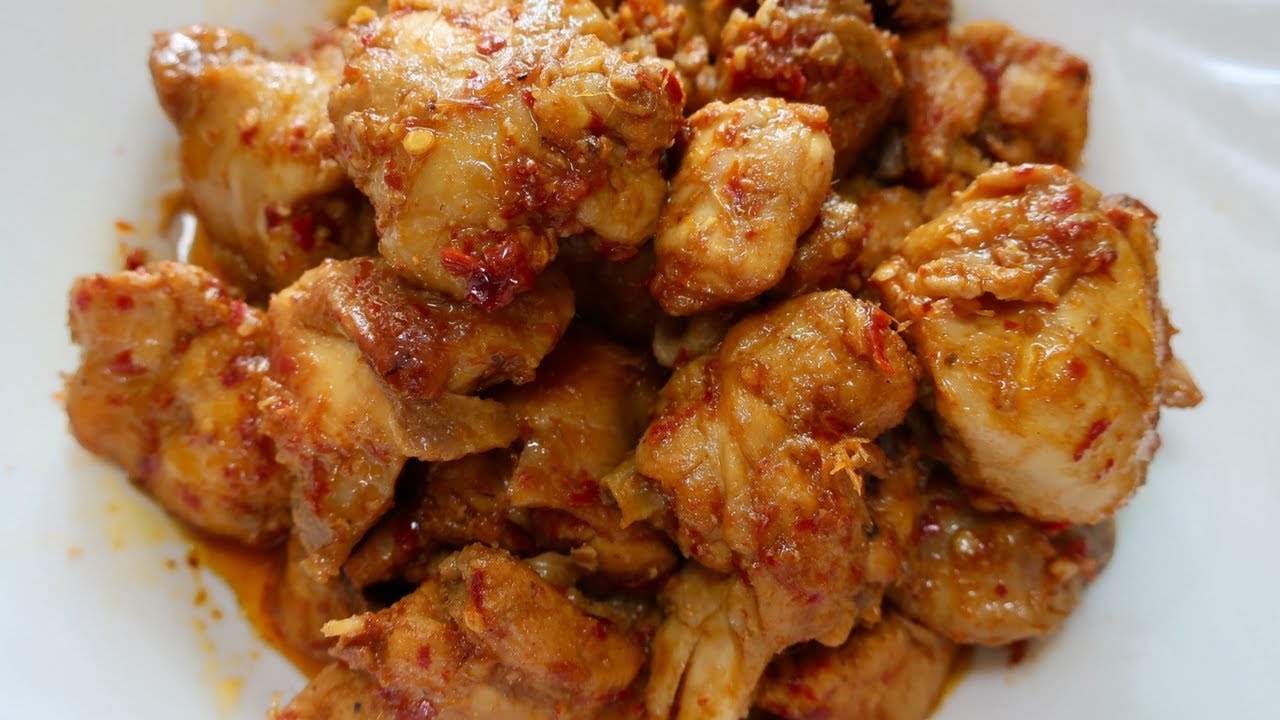Guizhou spicy chicken (La Zi Ji) - YouTube