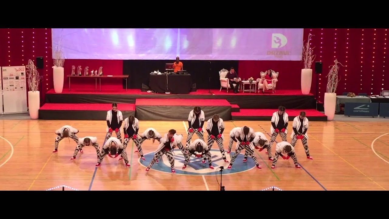 RECKLESS - HIP HOP JUNIOR FORMATION - YouTube