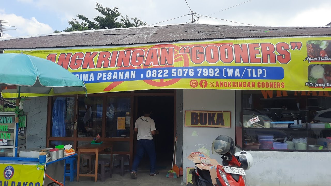 AYAM BAKAR ENAK DAN EMPUK || HANYA DI ANGKRINGAN GOONERS JALAN HAJI ...