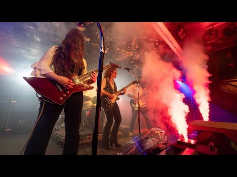 Firecrest - Run Live at Pub Anchor 27/6-2024 - YouTube