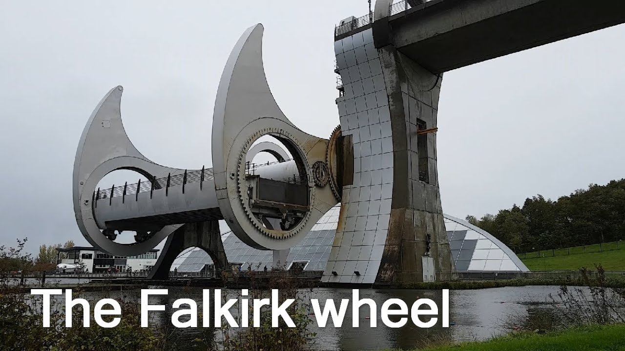 The Falkirk Wheel boat lift - YouTube