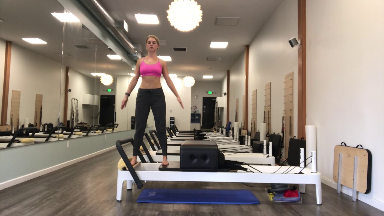 Side Splits to Skater on the Reformer - YouTube